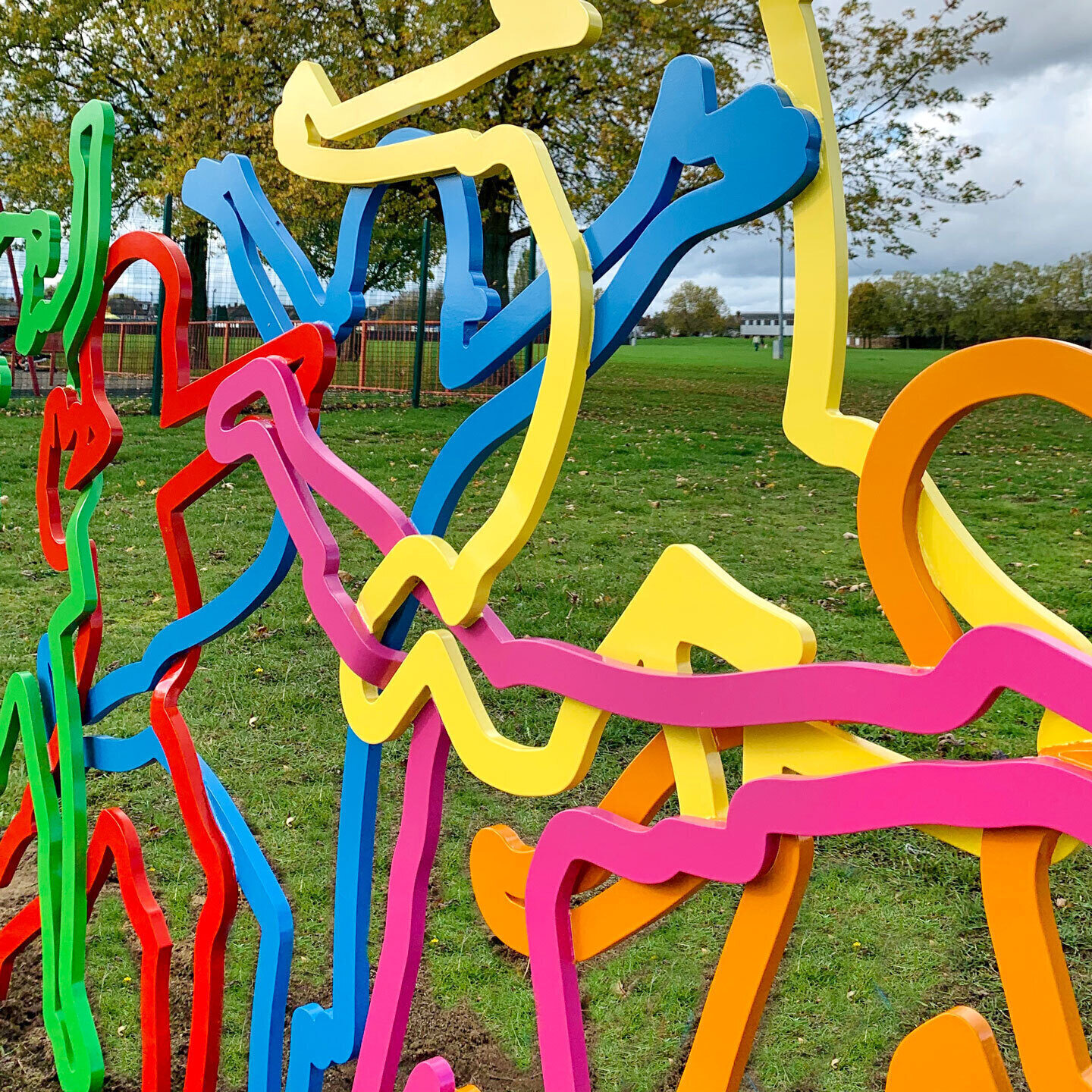 Friendship sculpture - Yoni Alter. Original graphic art